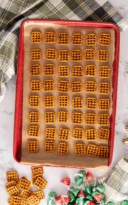 M&M Pretzels - Popular Recipes