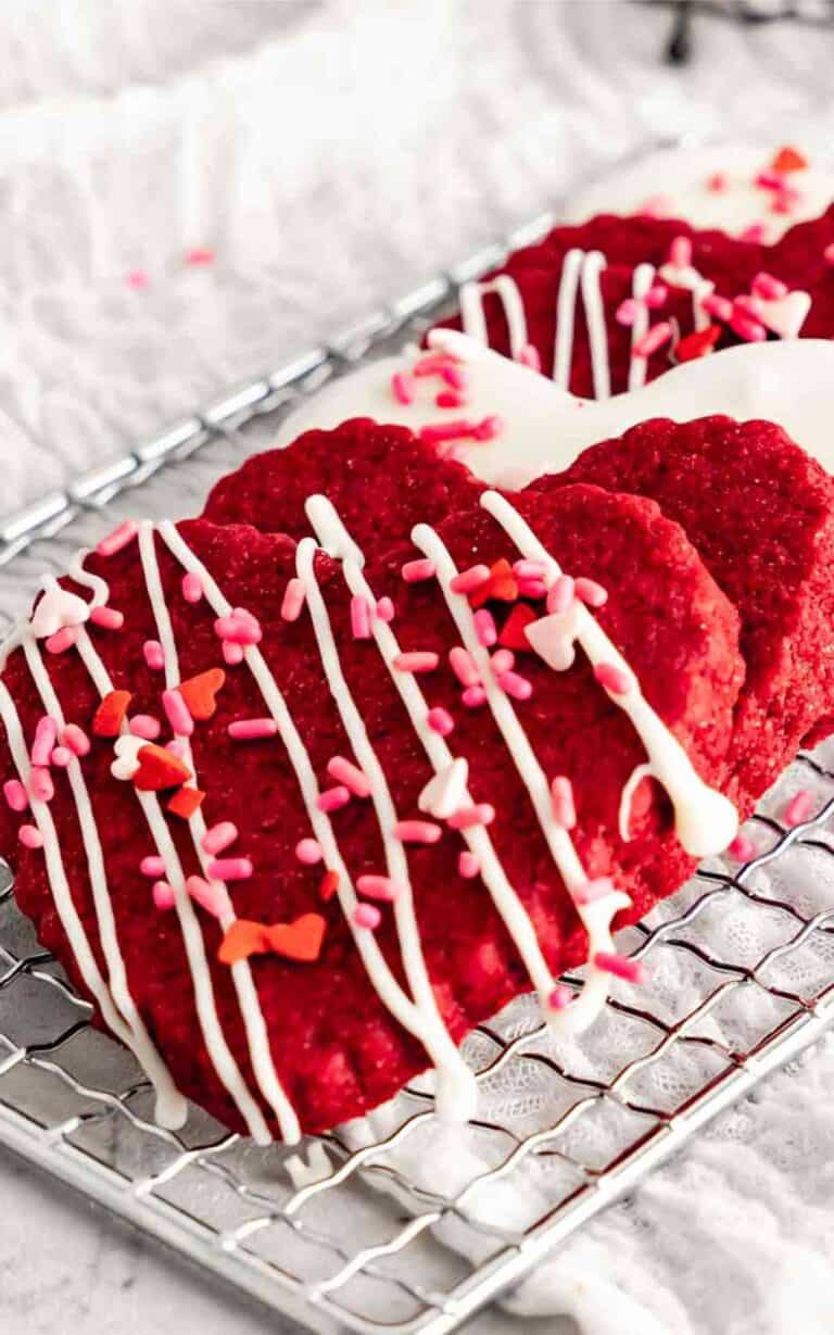 Red Velvet Shortbread Cookies - Popular Recipes