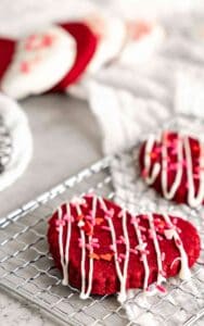 Red Velvet Shortbread Cookies - Popular Recipes