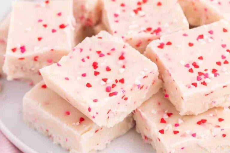 Valentine’s Day List of Easy Dessert Recipes Anyone Can Make - Popular ...