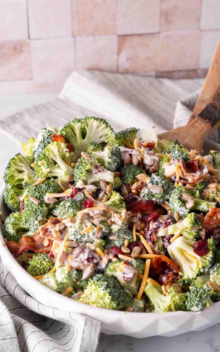 Broccoli Salad with Bacon - Popular Recipes